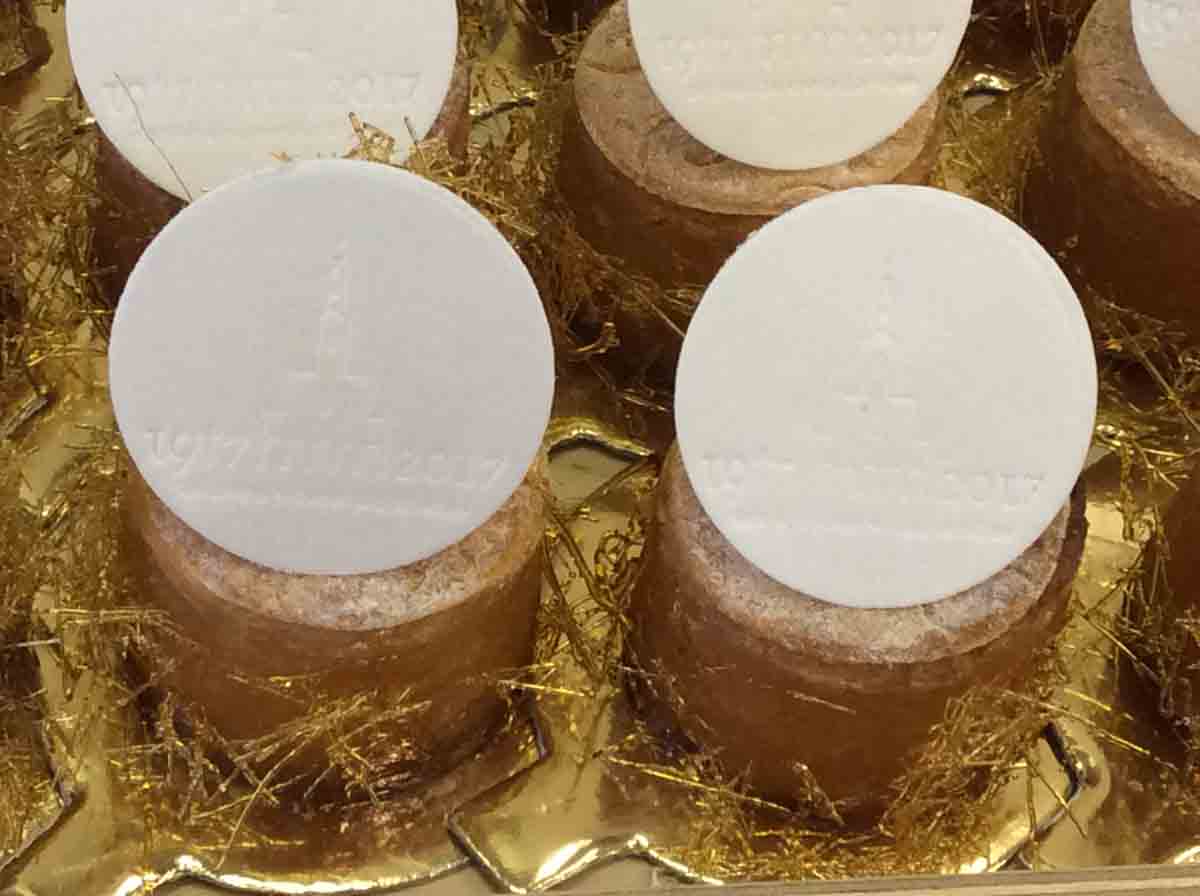 Doces conventuais da Alcôa na mesa do Papa Francisco - Região de Cister