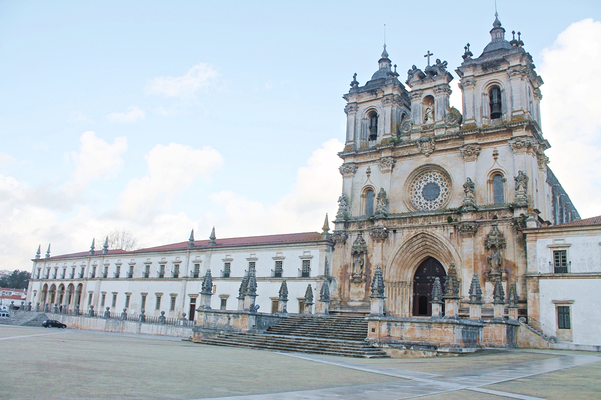 Mosteiro de Alcobaça na lista das “melhores maravilhas históricas” do ...